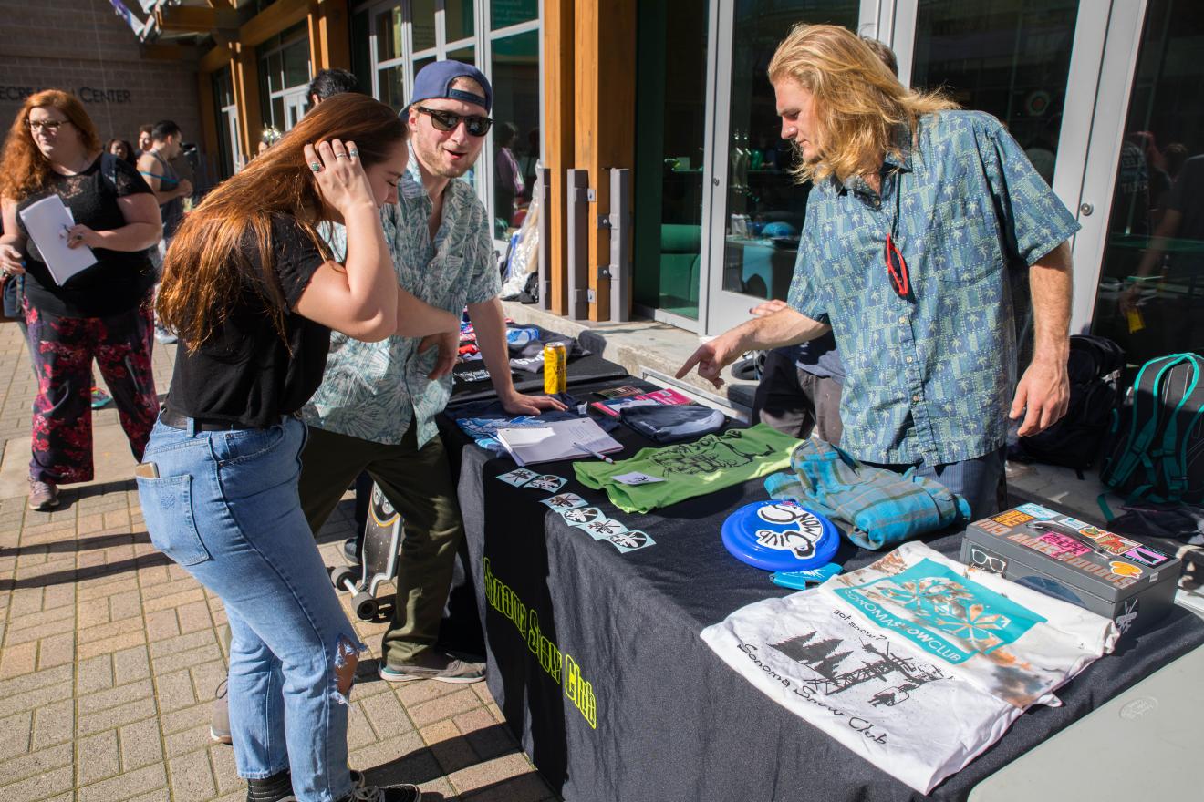 Seawolf Involvement Club Fair & Hot Dog Giveaway Day | Seawolf Living ...